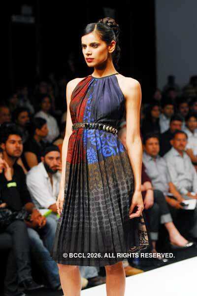 Sampada Inamdar displays an outfit from designer Niki Mahajan's fall ...