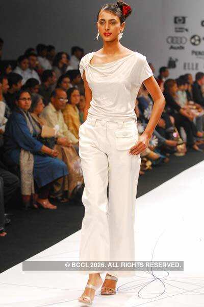 Sampada Inamdar displays an outfit from designer Ritu Kumar's fall ...