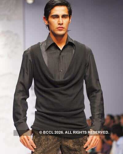 Candice Pinto displays an outfit from designer Varun Bahl's fall/winter collection being ...