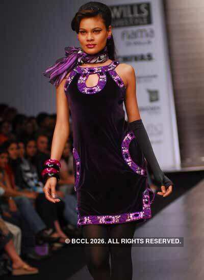 Pia Trivedi displays outfit from Renu Tandon's fall/winter collection ...