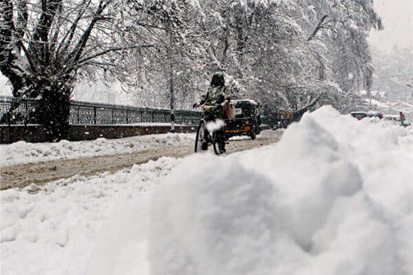 Fresh snowfall in Kashmir valley, Himachal