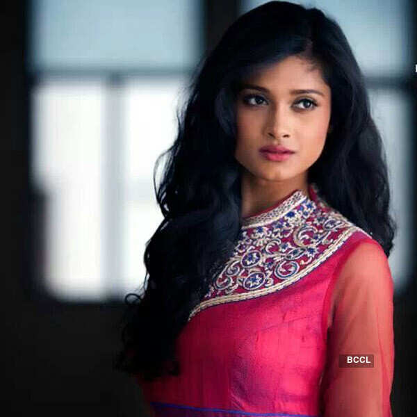 Sushrii: Miss Digital Diva's hot photo shoots