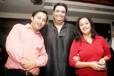 Rajesh at distil ladies night on friday, May 23, 2008 - Photogallery