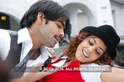 Ready Movie Photos | Ready Movie Stills | Ready Movie Photo Gallery ...