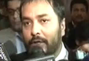 Subrata Roy wilfully surrendered, cooperating with police: Seemanto Roy