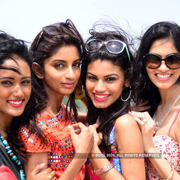fbb Femina Miss India 2014 finalists enjoying a sunny day in Galle