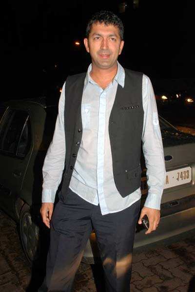 Kunal Kohli at Katrina Kaif's birthday bash at Olive Bar & Kitchen ...