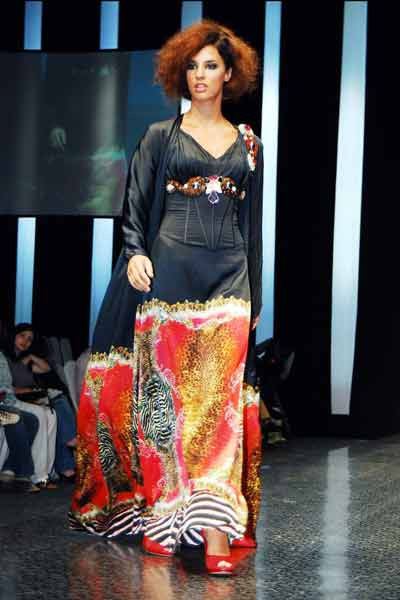 Models chilling out at the Dubai Fashion Fiesta '08 at the World Trade ...