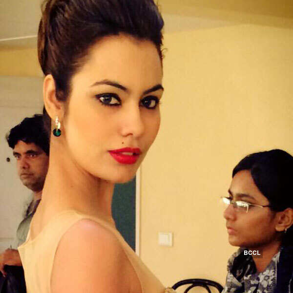 Candid shots of Miss Asia Pacific 2013 Srishti Rana