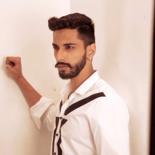 Behind the Scenes: Photoshoot with Mr. India 2014 Prateek Jain