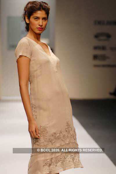 Fleur Xavier showcases an outfit from designer Vineet Bahl’s collection ...
