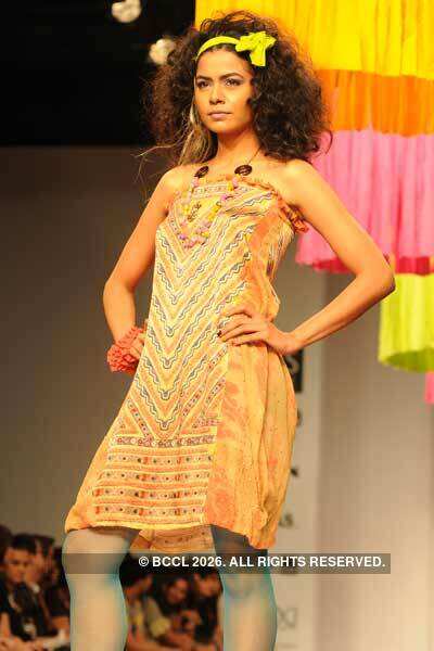 Garima Parnami presents a creation by designer Rina Dhaka's Spring ...