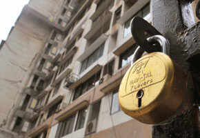 Hand over flat keys in 72 hours: MCGM to Campa Cola residents