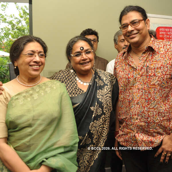 Tanushree Shankar, Usha Uthup and Surojit during the Stage Craft ...