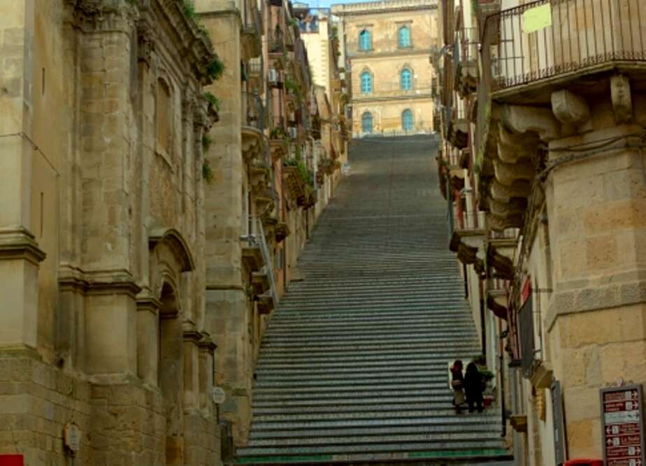 Santa Maria del Monte, staircase of Santa Maria del Monte | TimesTravel