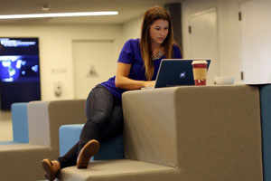 8 tips to save eyes from computer vision syndrome