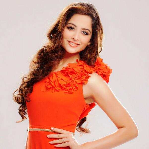 6 things you didn't know about Zoya Afroz