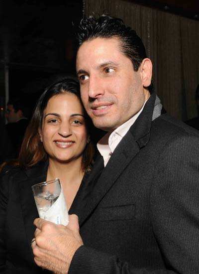 Sonali and Peter Punj during 'Slumdog Millionaire' party held at Manre ...
