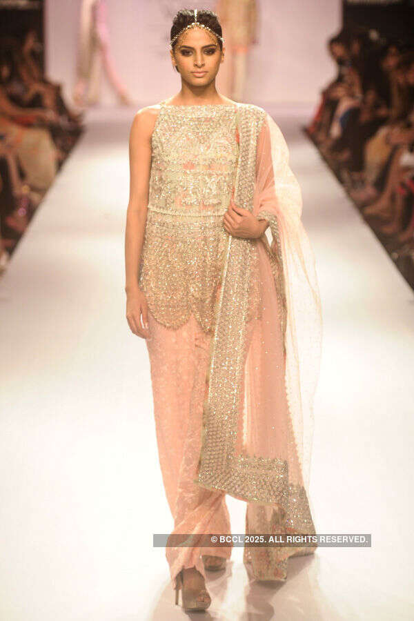 A model walks the ramp for Zara Shahjahan during the Lakme Fashion Week ...