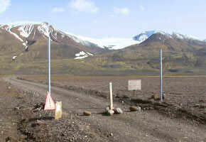 No fly zone declared around Iceland volcano