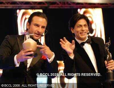 Shah Rukh Khan-Awards & Performances- The Etimes Photogallery Page 49