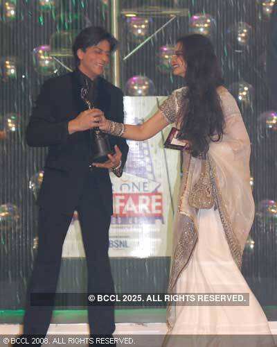 Awards & Performances Pics | Awards & Performances Photos | Awards ...