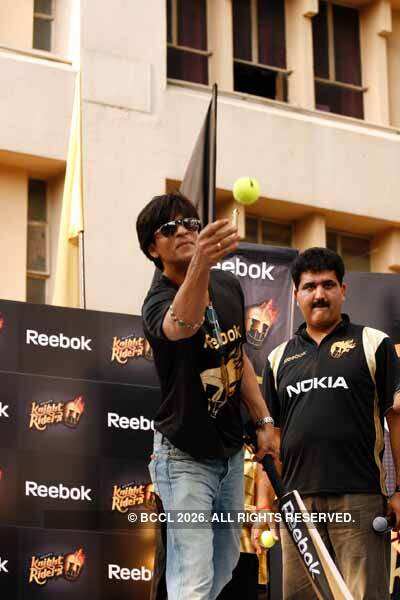 SRK: IPL mood Pics | SRK: IPL mood Photos | SRK: IPL mood Portfolio ...