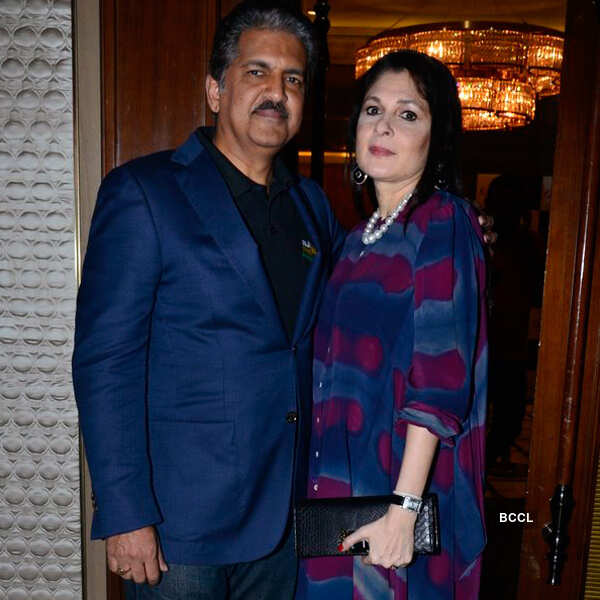 Anand Mahindra with his wife Anuradha during the Pro Kabaddi League ...