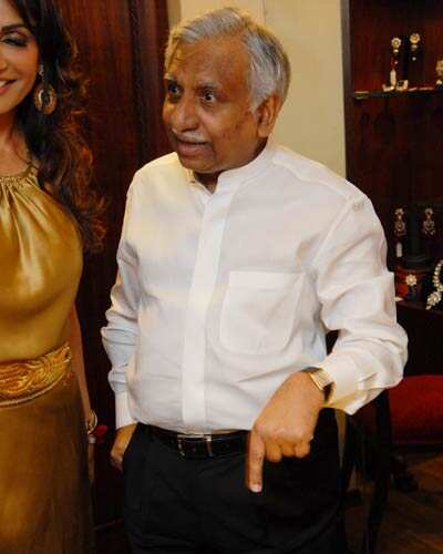 Actor Prashant Raj Sachdev at the opening of Queenie Dhody's new ...