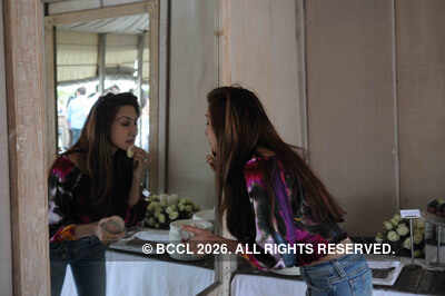 Gauri Pandit during Nikita Tandon's birthday party at Manre, Delhi ...