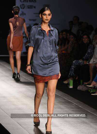 Nayanika Chatterjee presents a creation by designers Gunjan and Rahul ...