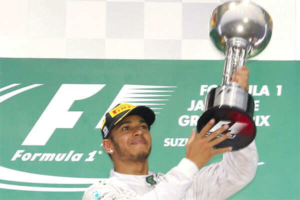 Lewis Hamilton wins Japanese Grand Prix
