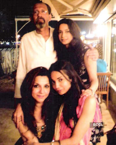 Lilette Dubey- The Etimes Photogallery Page 4