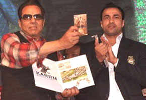 Dharmendra launches the music of ‘Badlapur Boys’