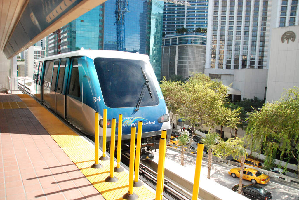 Metrorail and Metromover, Miami - TimesTravel