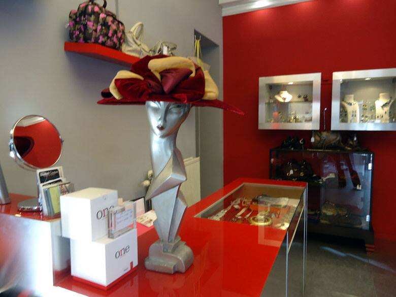 Pièce Unique, Brussels - TimesTravel