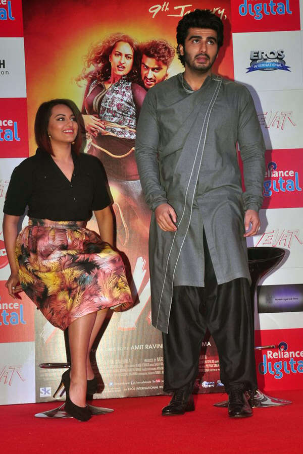 Arjun Kapoor and Sonakshi Sinha during the promotion of Bollywood movie ...