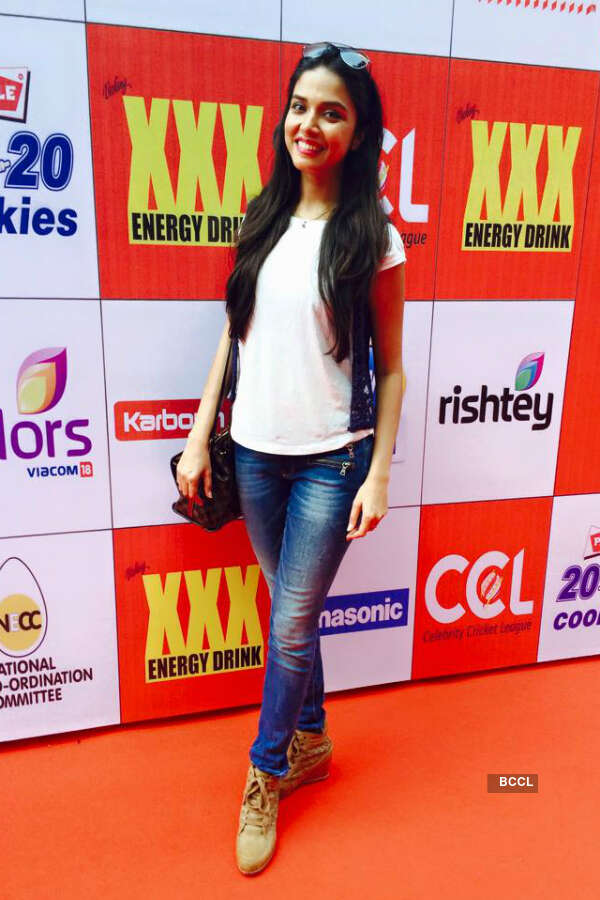 Divas at Celebrity Cricket League