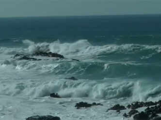30 to 50 foot waves hit Hawaii