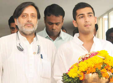 Sunanda's son Shiv Menon joins SIT probe
