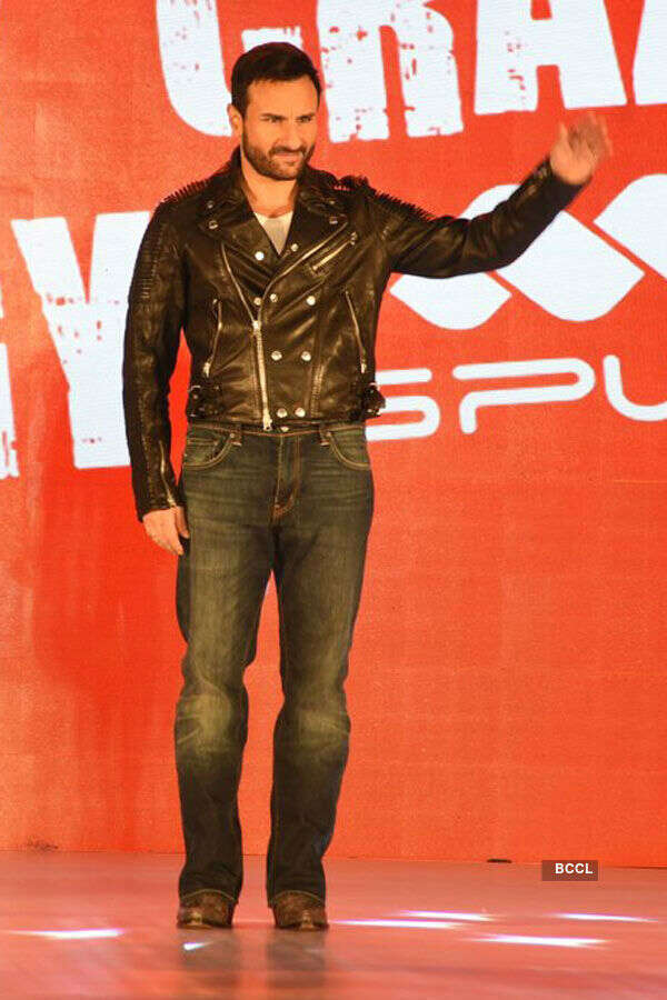 Saif @ fashion brand launch Photogallery - ETimes