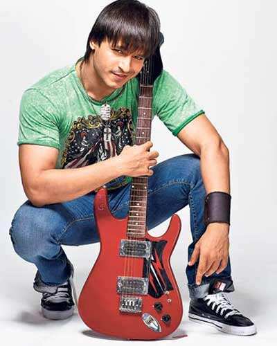 Vivek: Cool 'n' casuals Pics | Vivek: Cool 'n' casuals Photos | Vivek ...