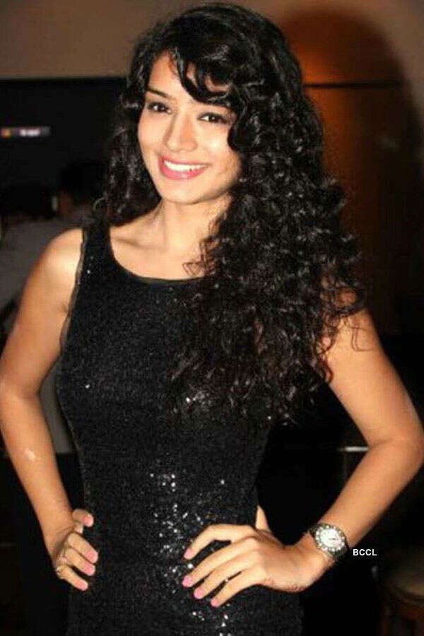 Sukirti Kandpal- The Etimes Photogallery Page 8