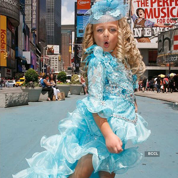 Adorable contestants of child beauty pageants