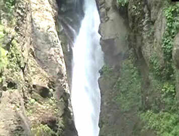 Historic Noori Chamb waterfall in Kashmir attracts summer tourists