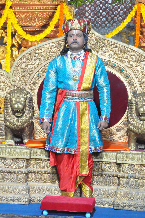 A still from Telugu movie Sathi Leelavathi