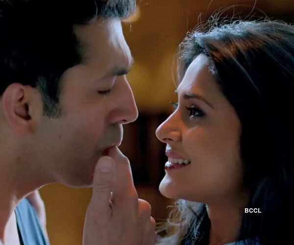 A still from the movie Phir Se