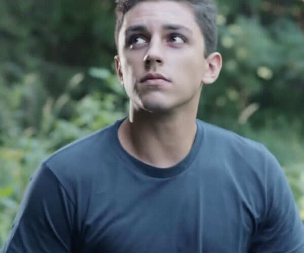 A picture from the movie Aurora