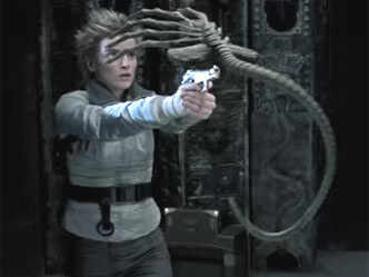 Alien vs Predator: Movie Clip - Sacrificial Chamber