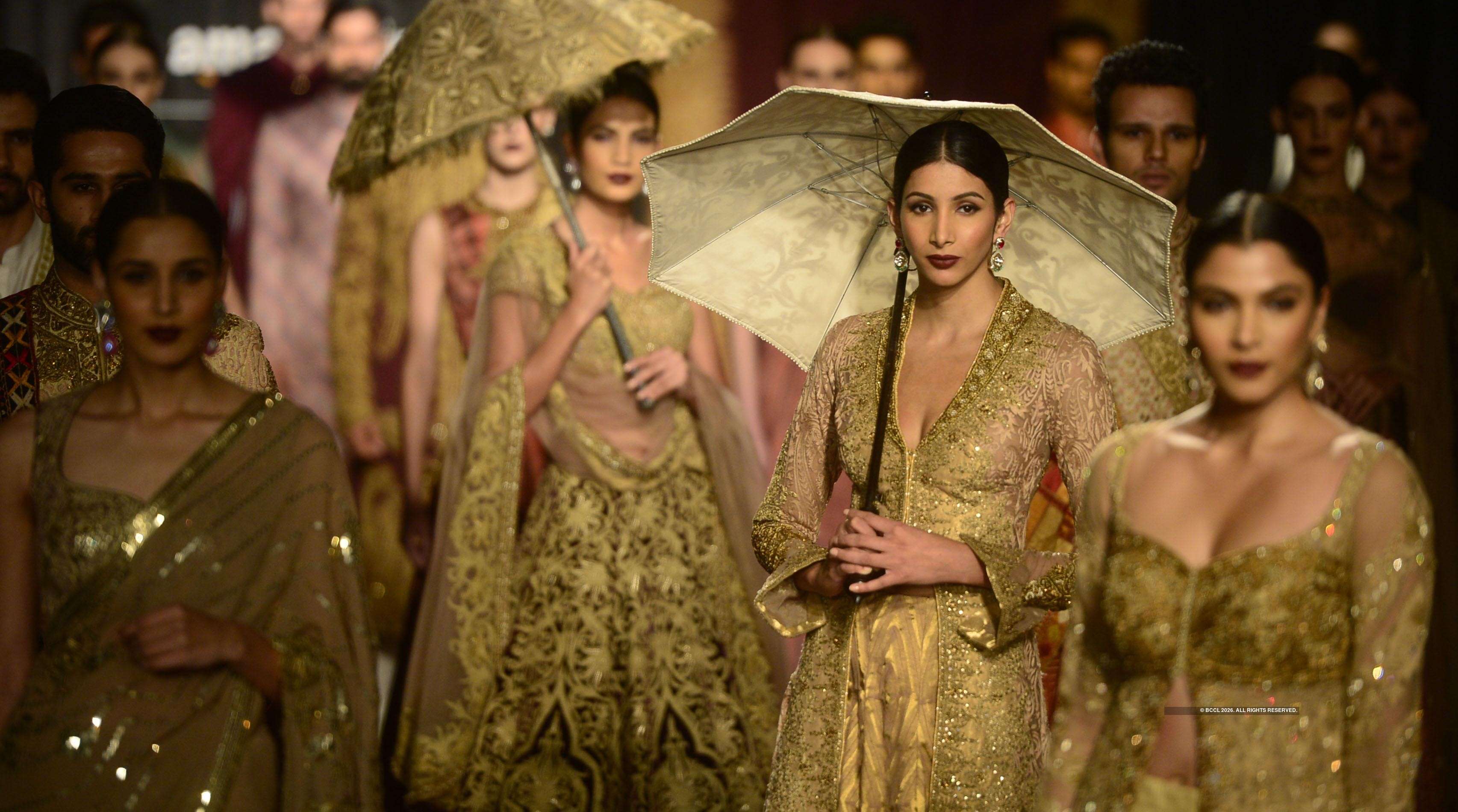 A model walks the ramp for Rimple & Harpreet Narula